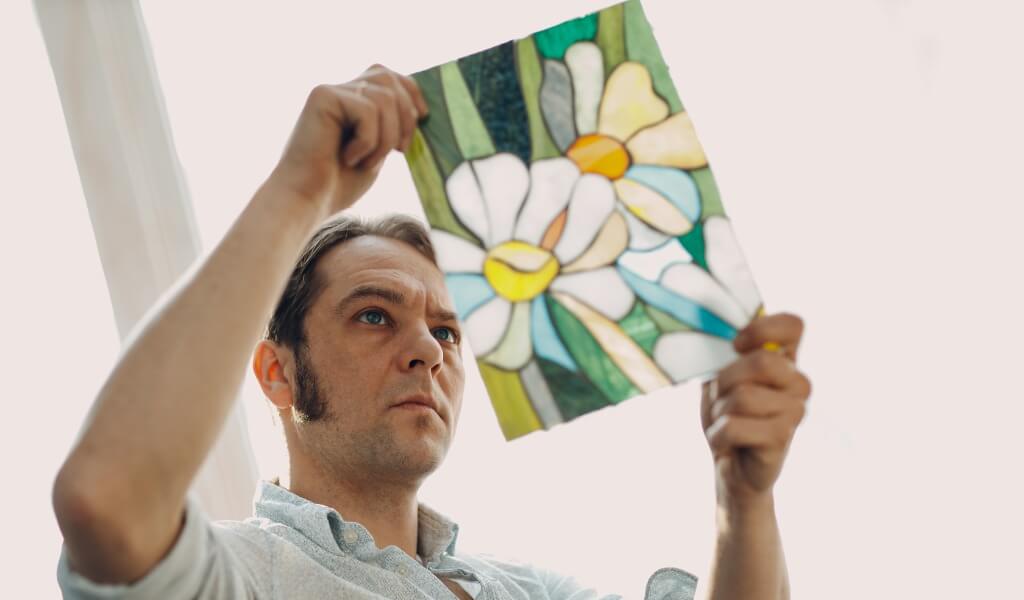 Vitray Cam Sanatı Nedir, Nasıl Yapılır? - Muhiku